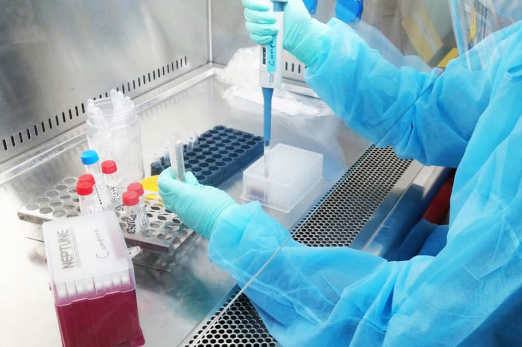 Contribuimos para fortalecer el procesamiento de pruebas en Quetzaltenango